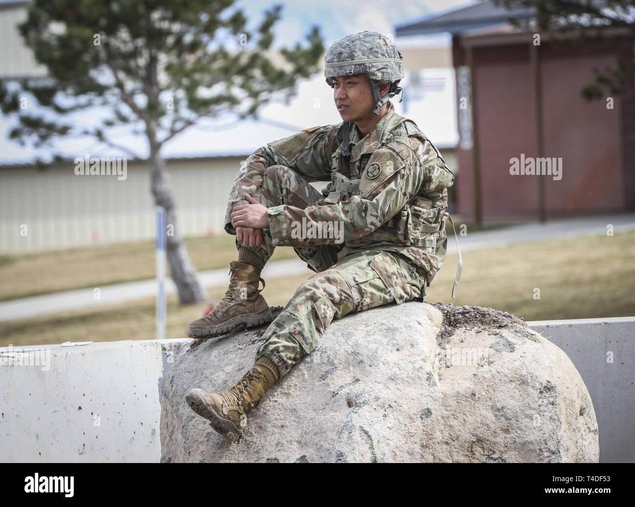 Army Reserve Sgt. William Medina, an x-ray technician and native of ...