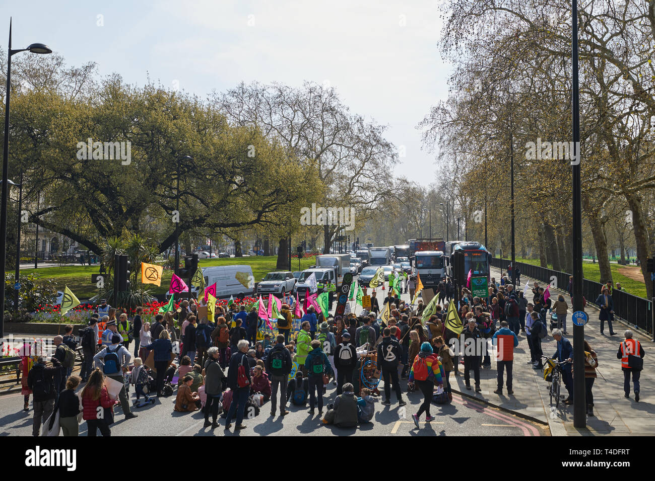 Extinction rebellion block roads hi-res stock photography and images ...