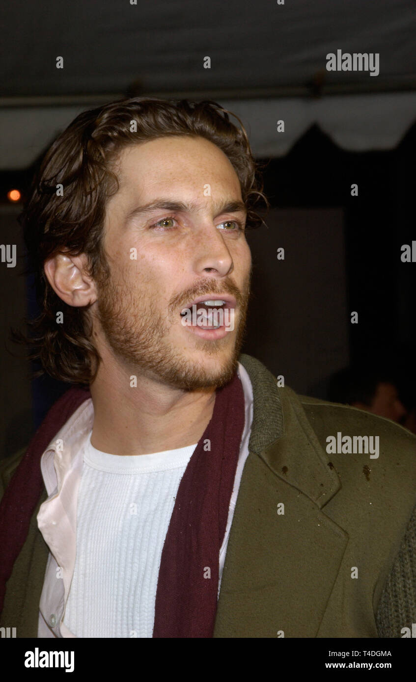 LOS ANGELES, CA. February 02, 2004: Actor OLIVER HUDSON at the world ...