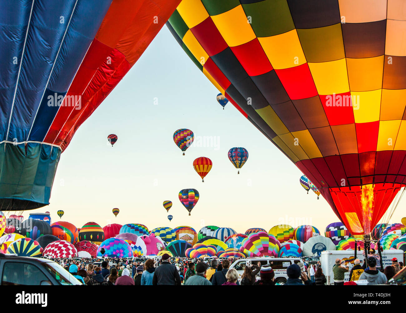 Hot air balloon fiesta hi-res stock photography and images - Alamy