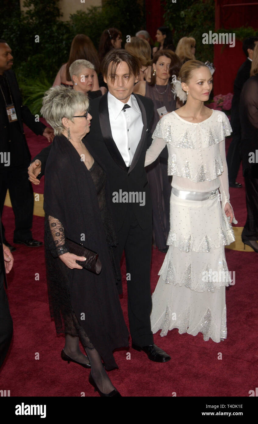 Johnny with his mother hi-res stock photography and images - Alamy