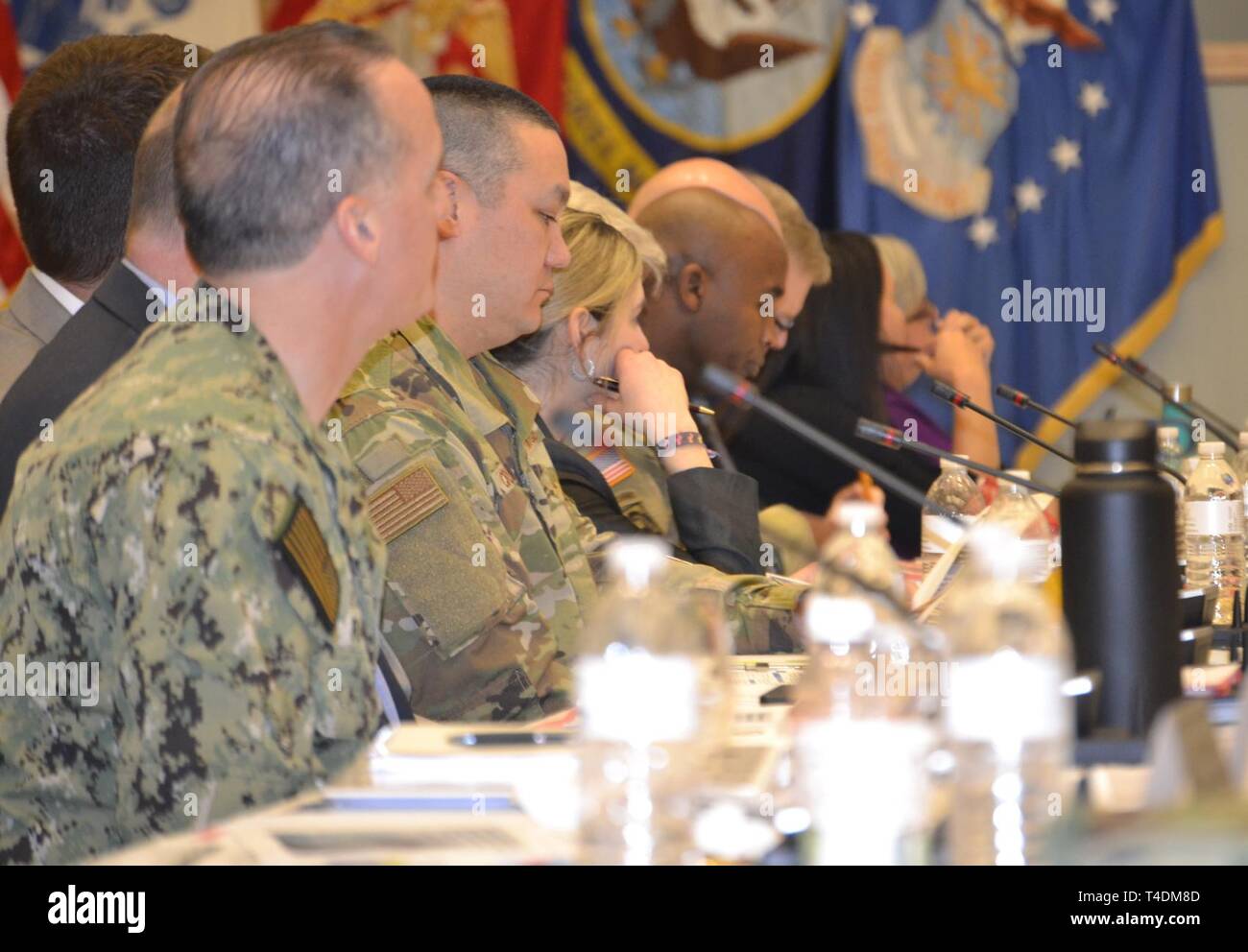 Senior leaders from DLA Troop Support and military service planning and ...