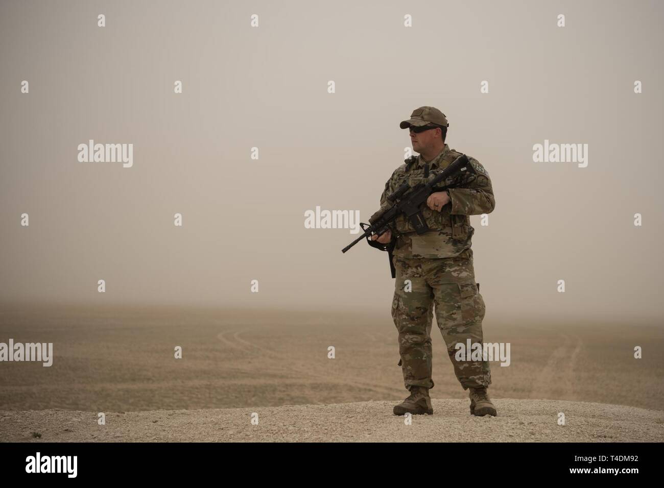 Staff Sgt. Michael Gochanour, 386th Expeditionary Security Forces ...