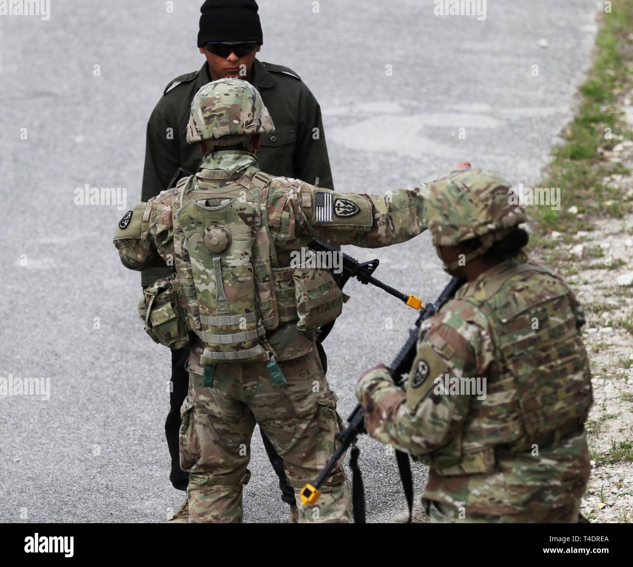 163rd military intelligence battalion hi-res stock photography and ...