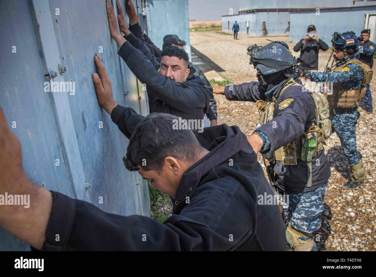 Iraqi detainees hi-res stock photography and images - Alamy