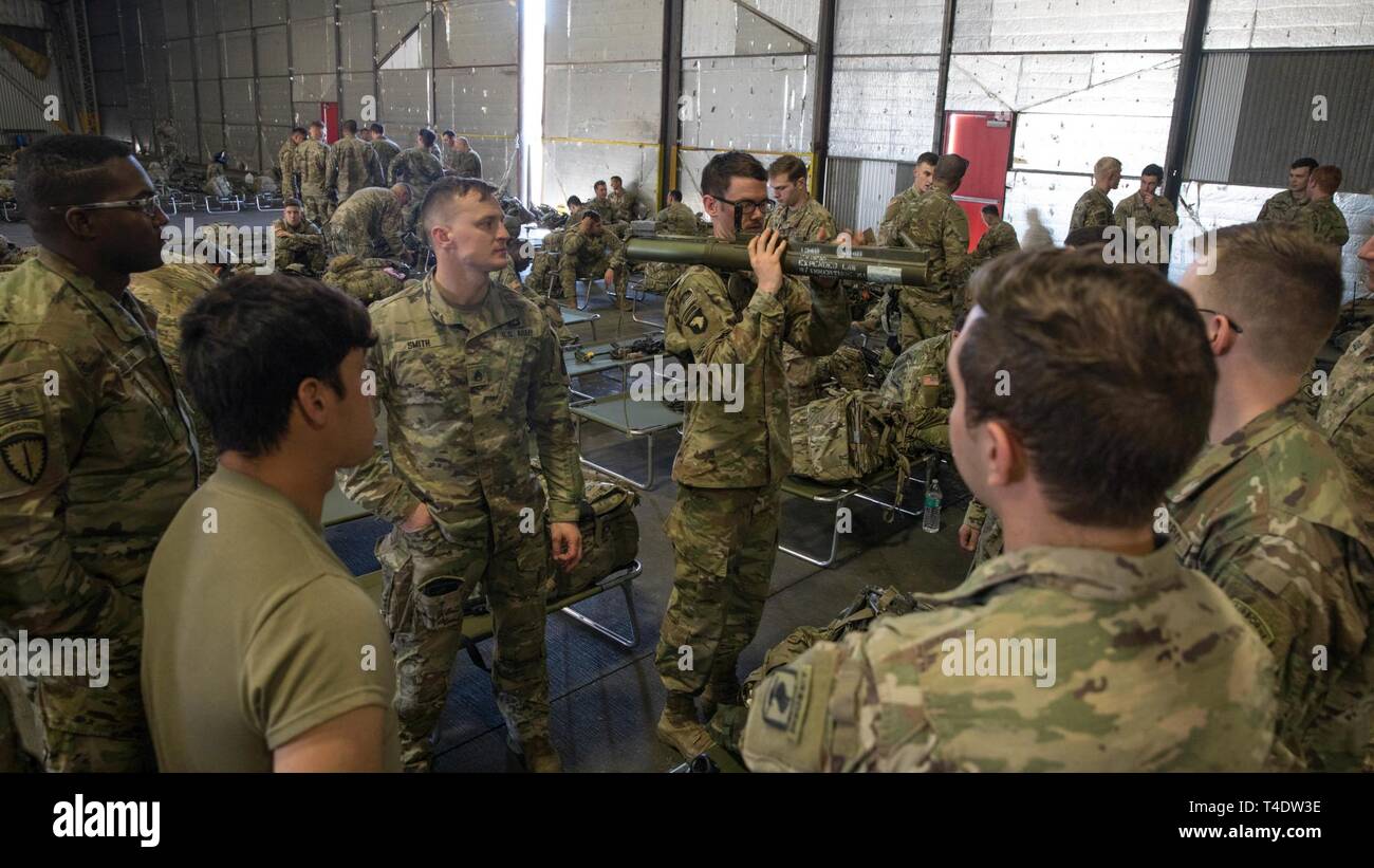 U.S. Army Soldiers, with the 1st Battalion, 143rd Infantry Regiment ...