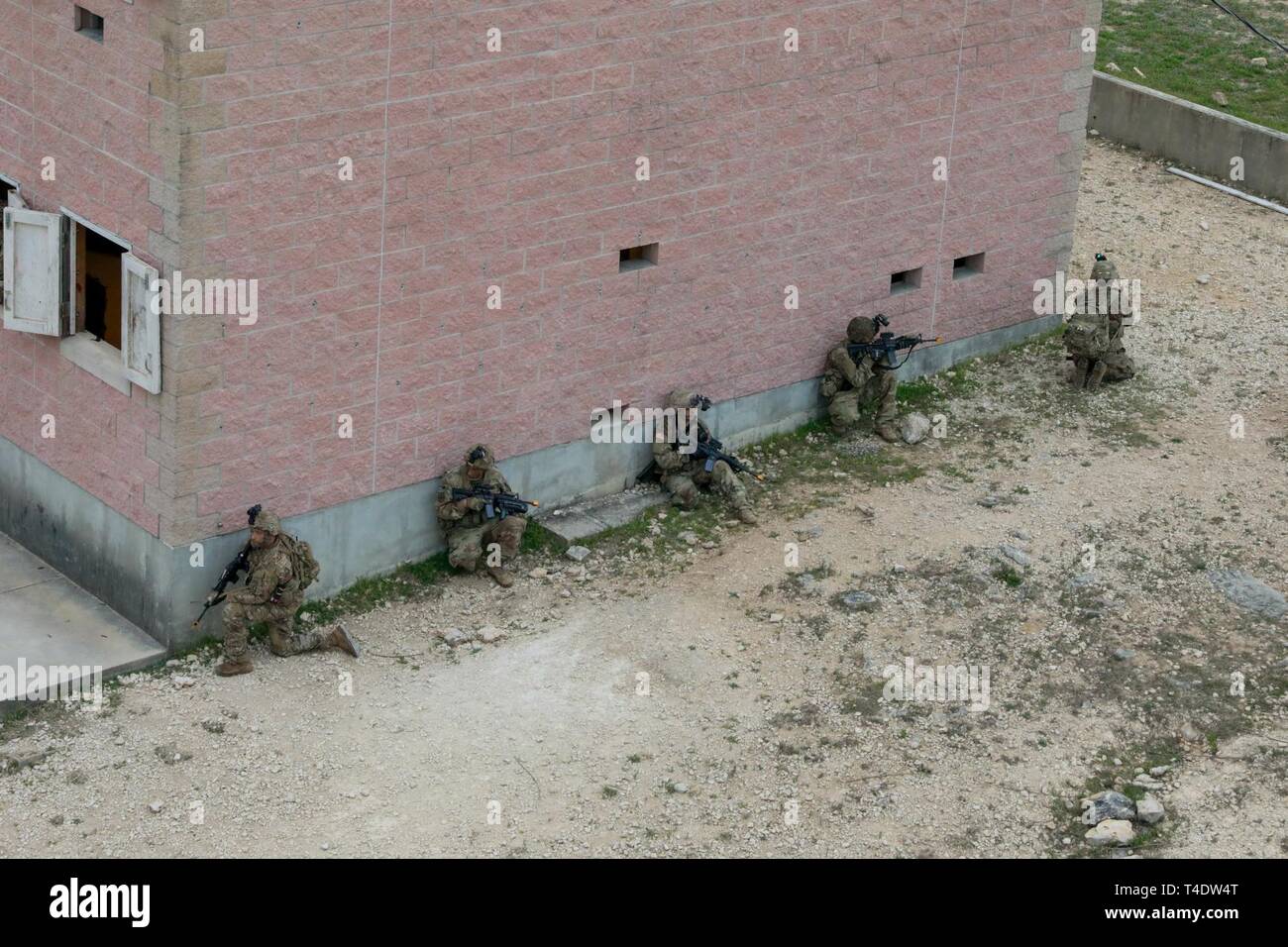 U.S. Army Soldiers, with the 1st Battalion, 143rd Infantry Regiment ...