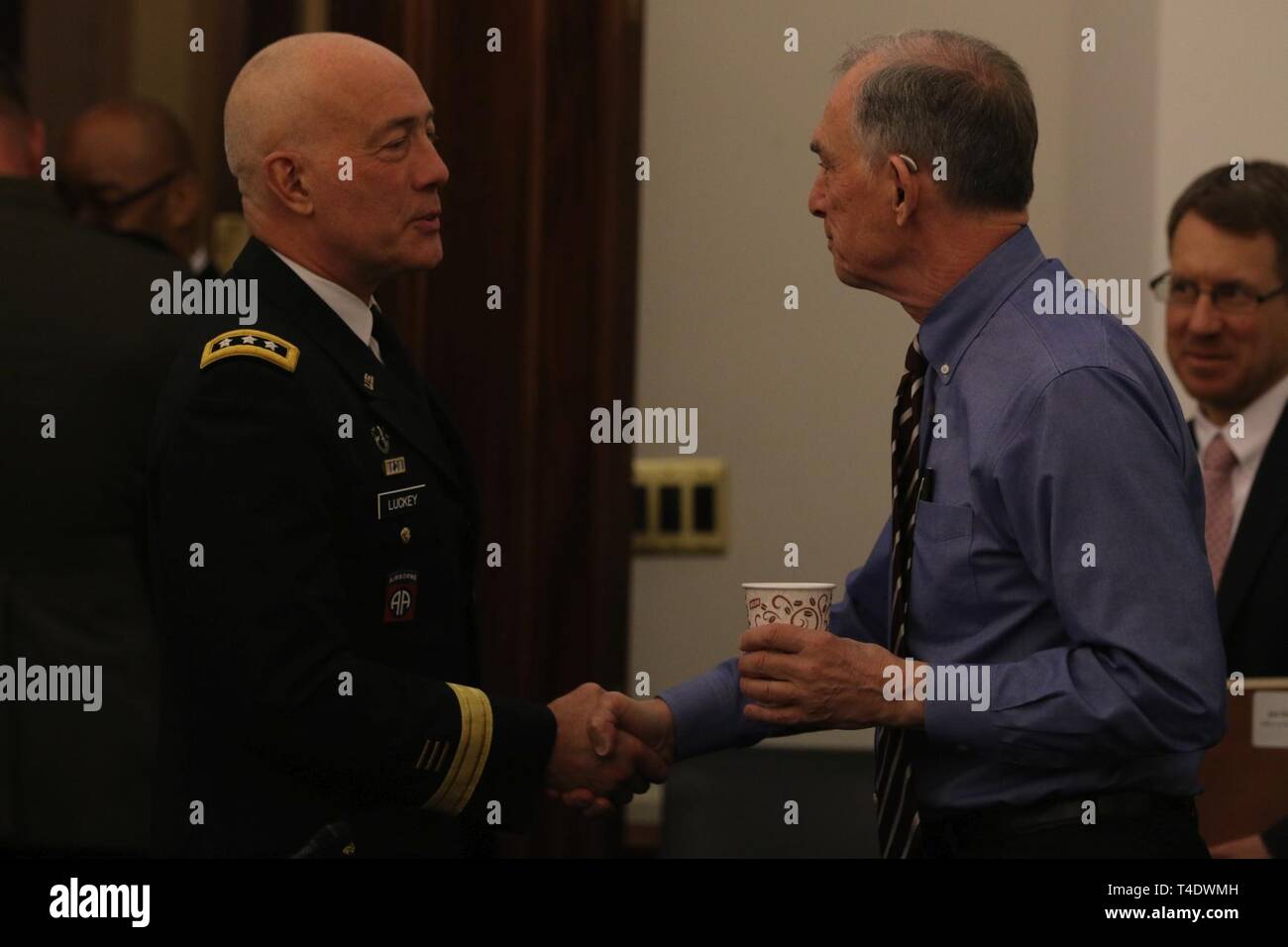 James mccollum hi-res stock photography and images - Alamy