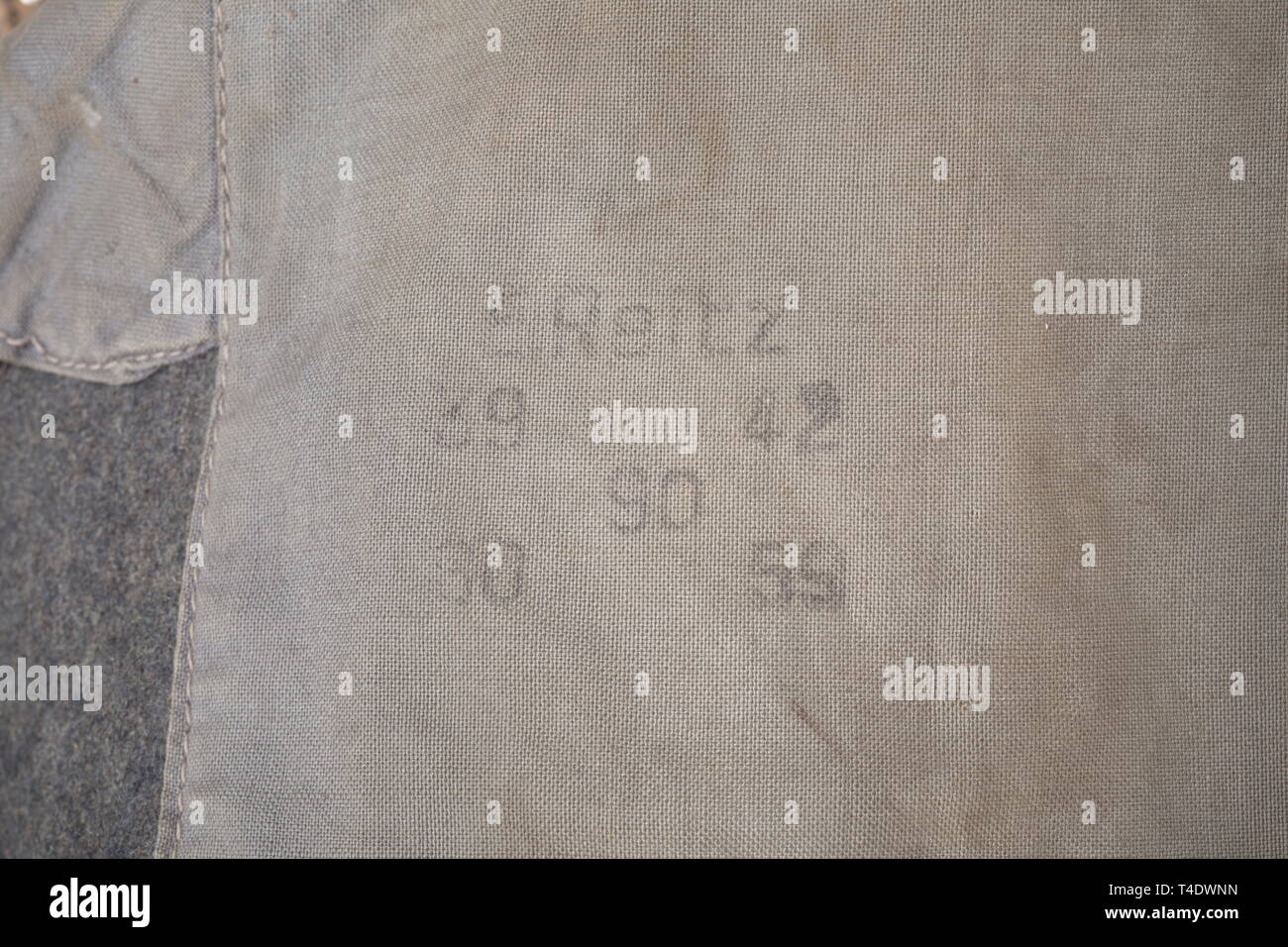 Knochensack hi-res stock photography and images - Alamy