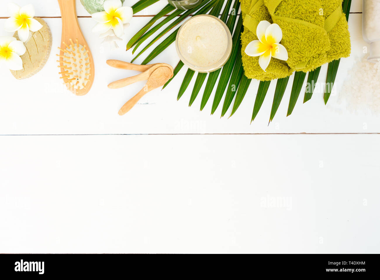 Beauty background with facial cosmetic products Stock Photo - Alamy