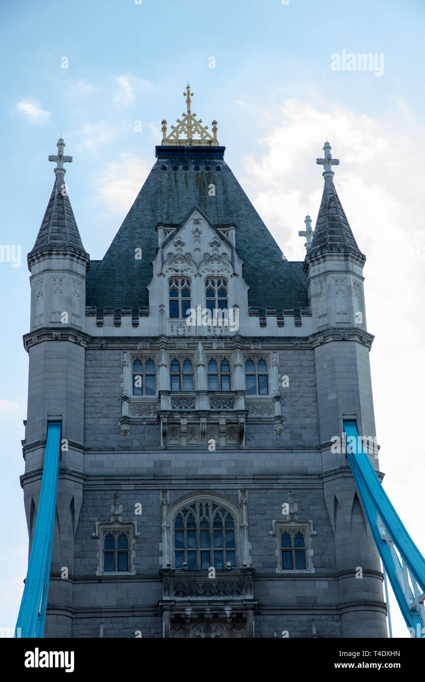 Iconic symbol of london two towers bridge hi-res stock photography and ...