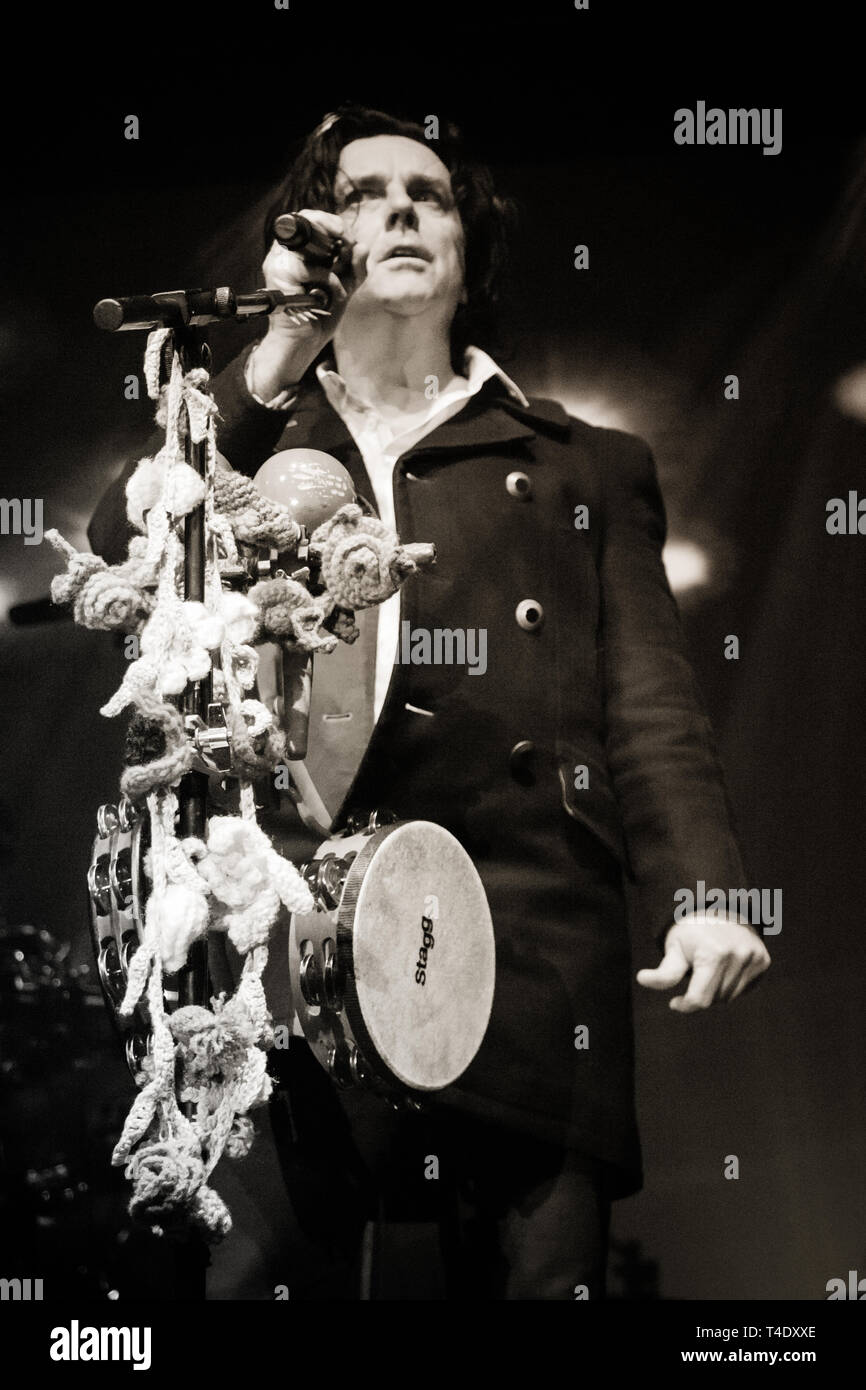 Of the band marillion hi-res stock photography and images - Alamy