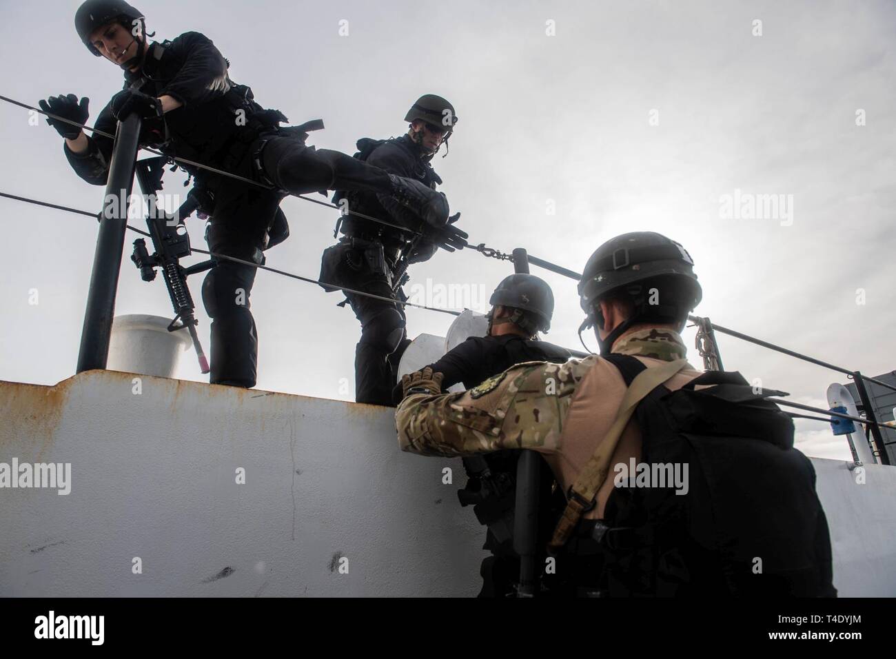 OCEAN (March 27, 2019) Sailors assigned to the Harpers Ferry-class ...