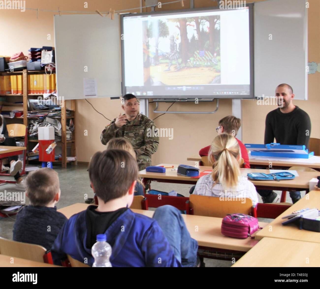 Col. Jason T. Edwards, U.S. Army Garrison Rheinland-Pfalz commander ...