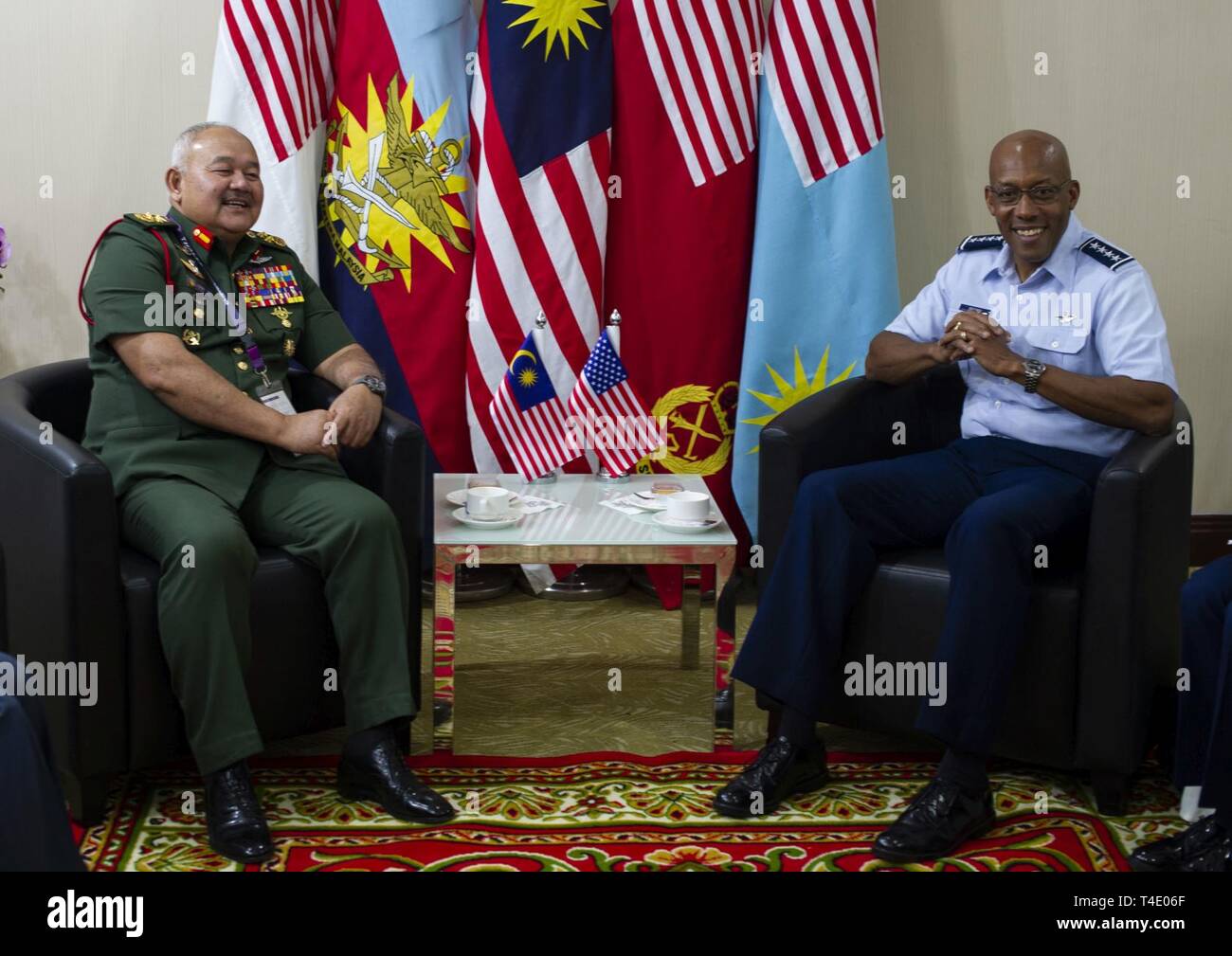 Gen tan sri zulkifli bin zainal abidin hi-res stock photography and ...