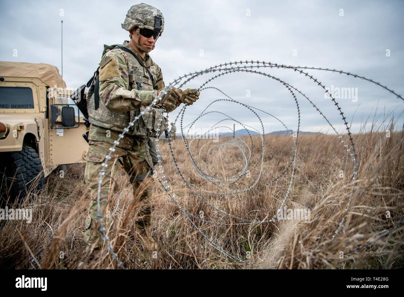 2nd battalion 18th field artillery hi-res stock photography and images ...