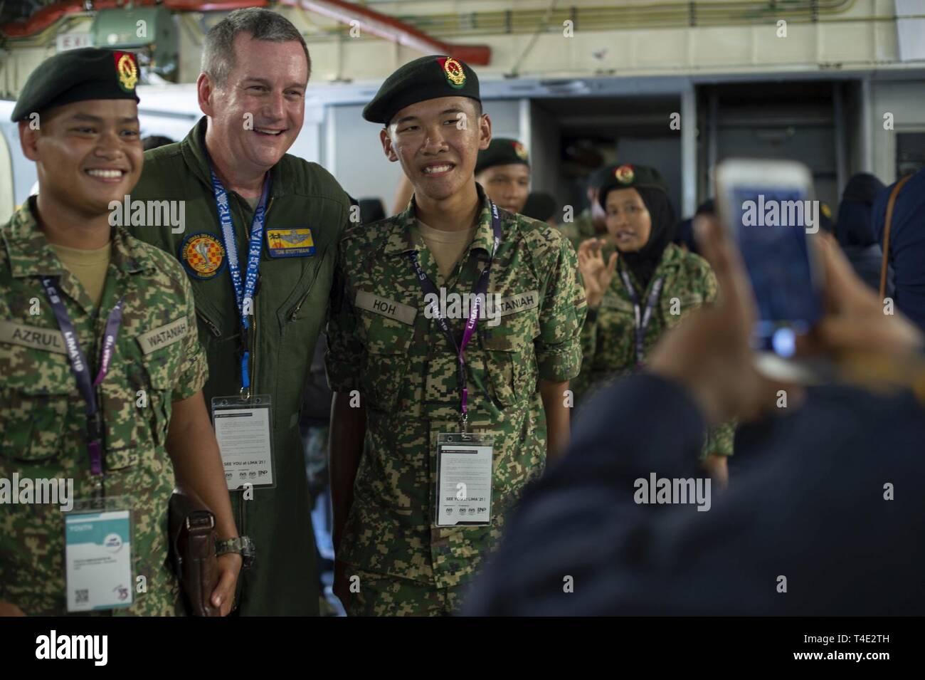 Lt. Col. Tom Stotton, 452nd Air Mobility Wing C-17 Globemaster III ...