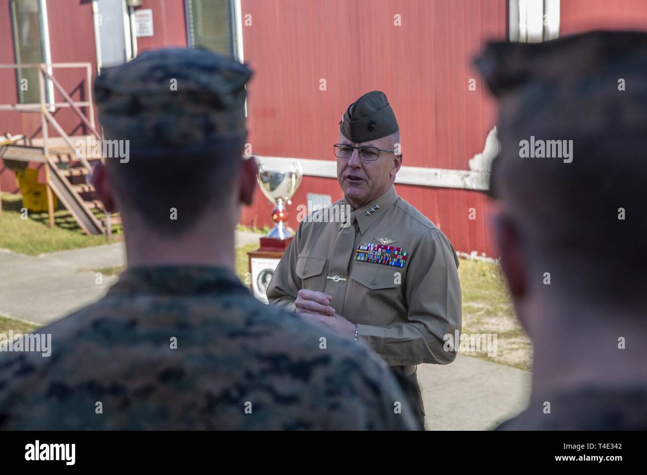 Lt. Gen. Robert F. Hedelund, II Marine Expeditionary Force Commanding ...