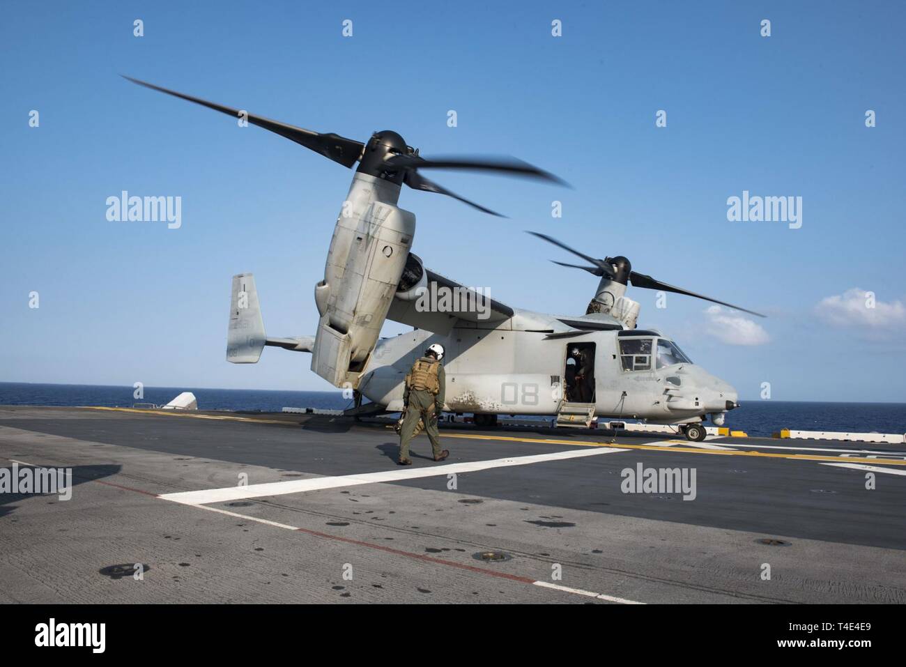PHILIPPINE SEA (March 28, 2019) - An MV-22 Osprey, assigned to Marine ...