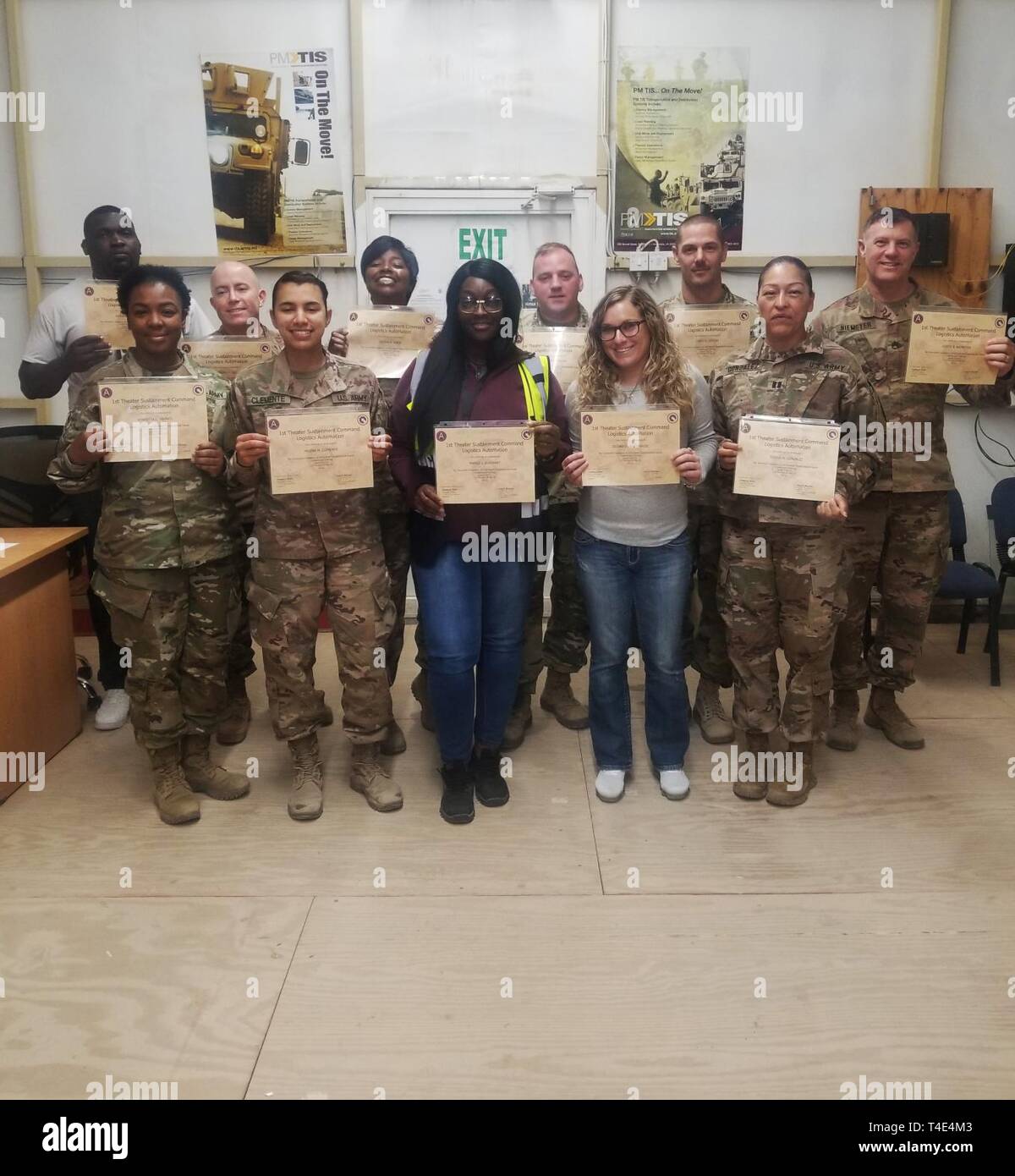 Gcss army graduation hi-res stock photography and images - Alamy