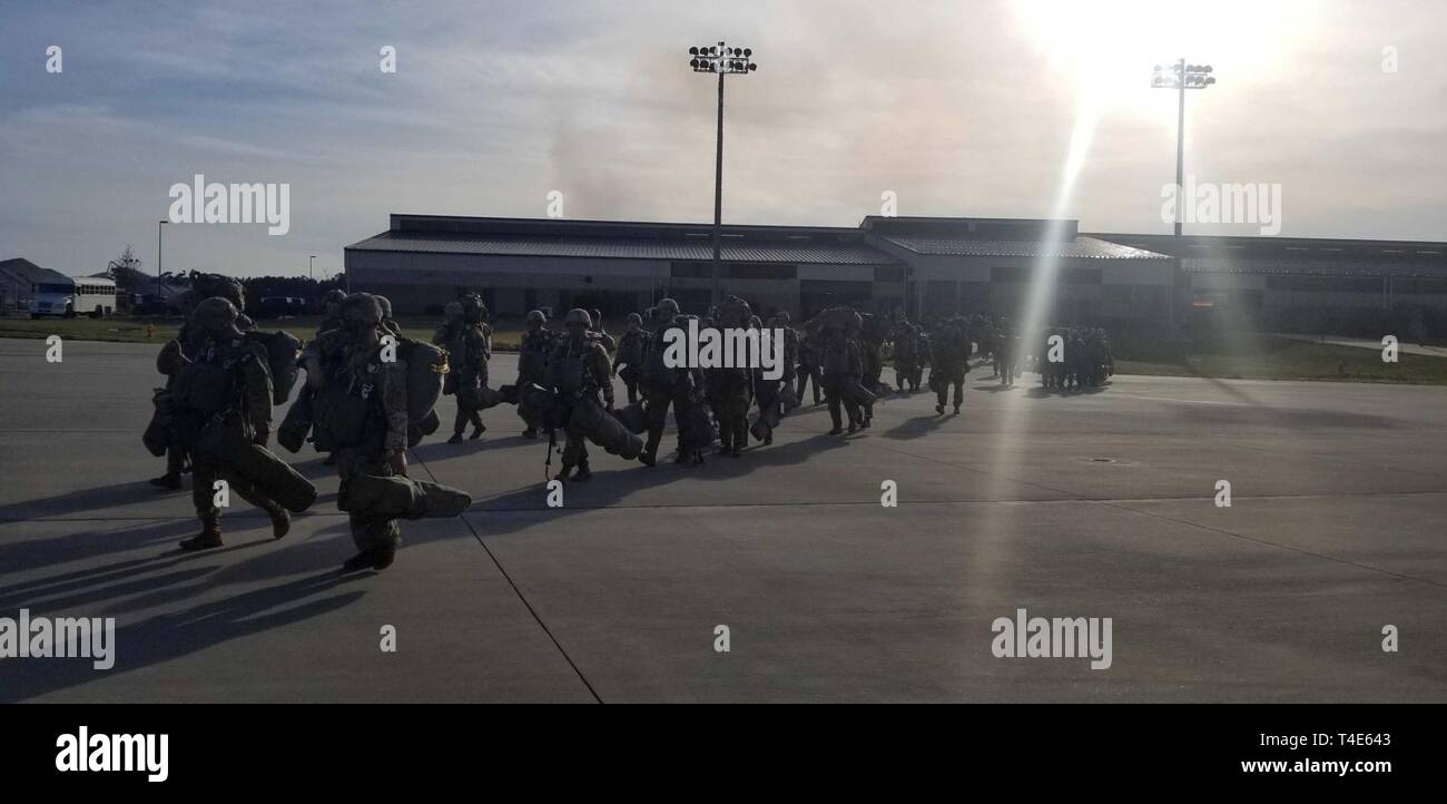 Paratroopers assigned to the 3rd Brigade Combat Team, 82nd Airborne ...