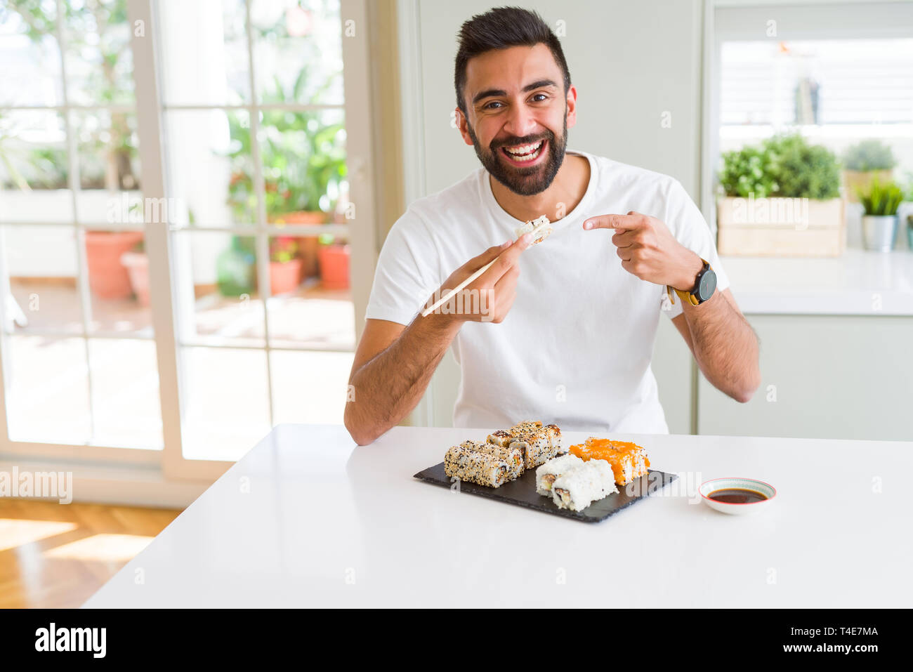 Indian man eating home hi-res stock photography and images - Alamy