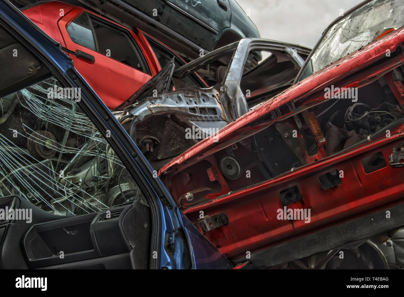 Knackered old car hi-res stock photography and images - Alamy