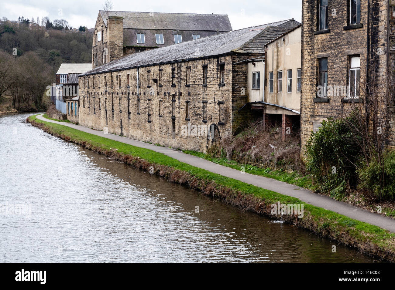 Elland Canal Stock Photos & Elland Canal Stock Images - Alamy