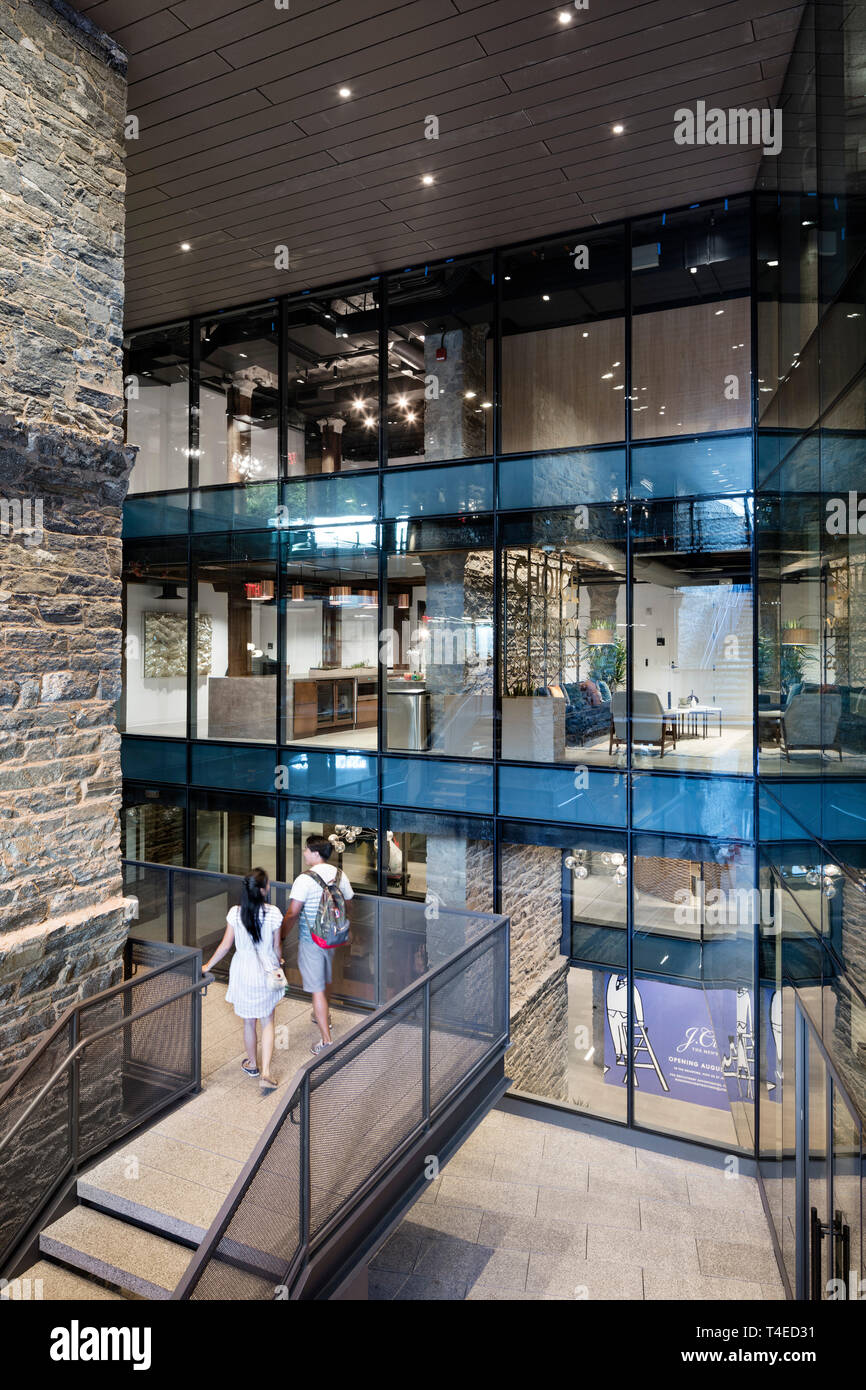 Open stairs hi-res stock photography and images - Alamy