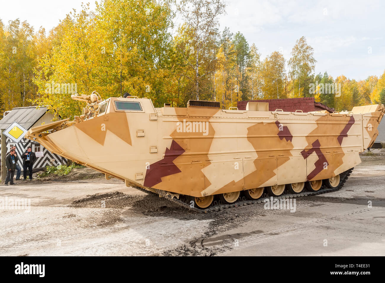 Amphibious combat vehicle hi-res stock photography and images - Alamy