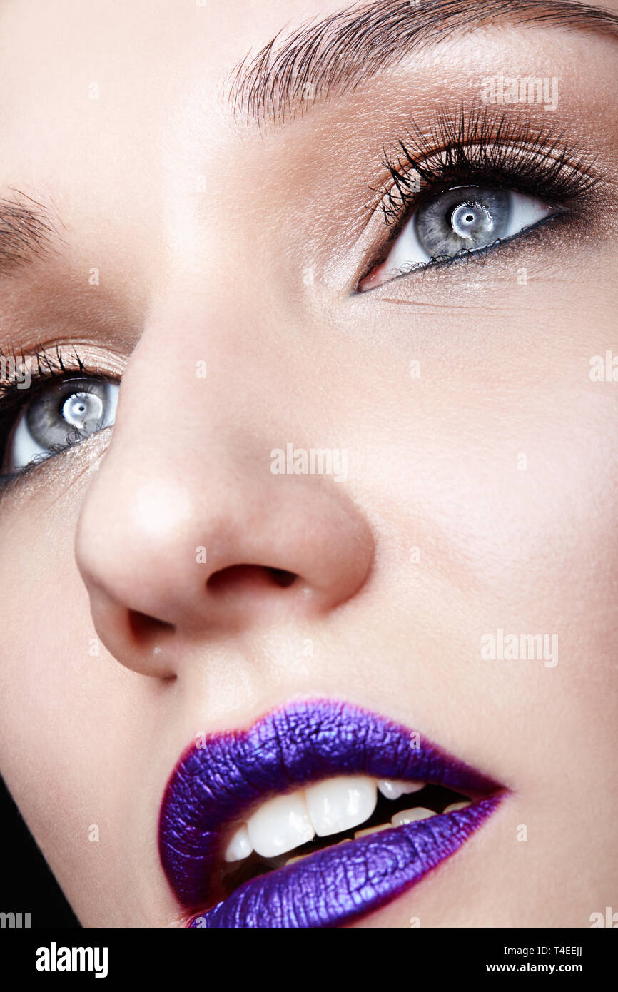 Natural Violet Eyes Human