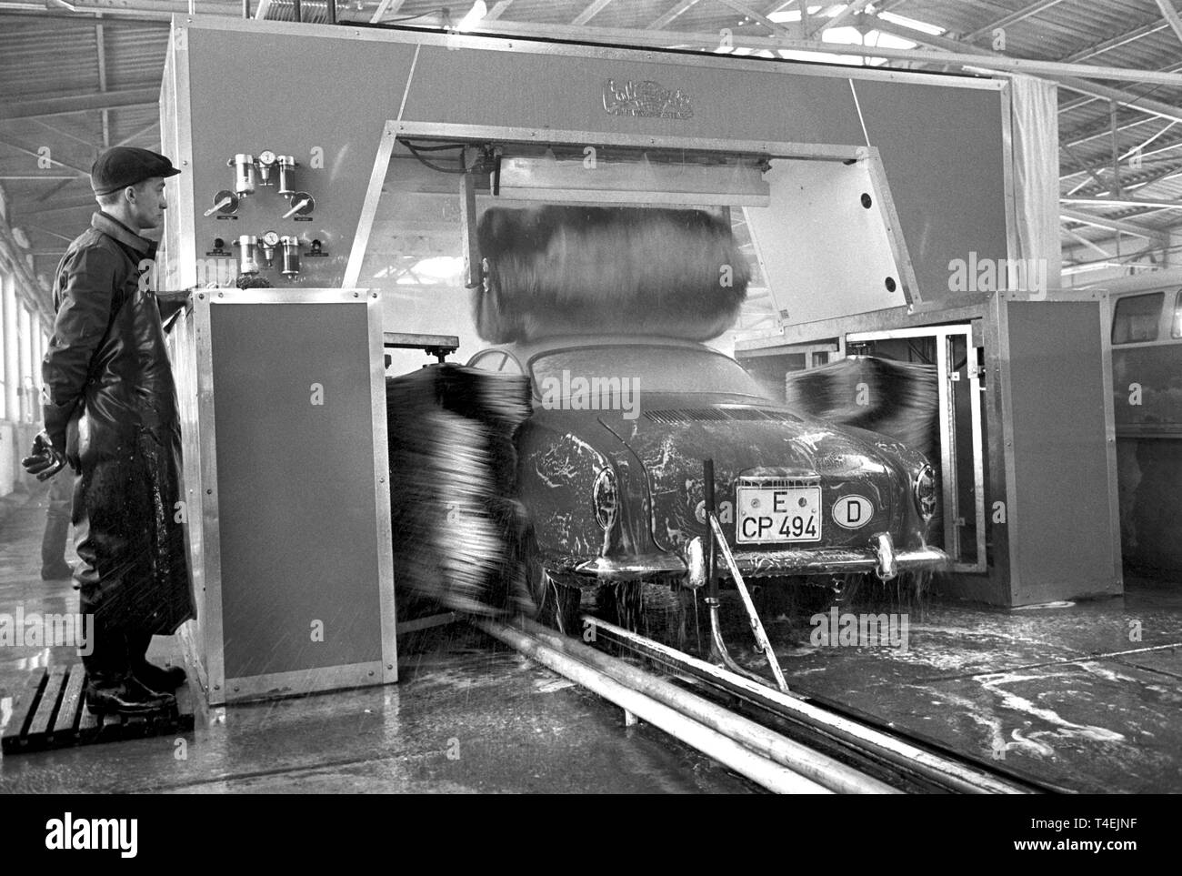 Operation car wash Black and White Stock Photos & Images - Alamy