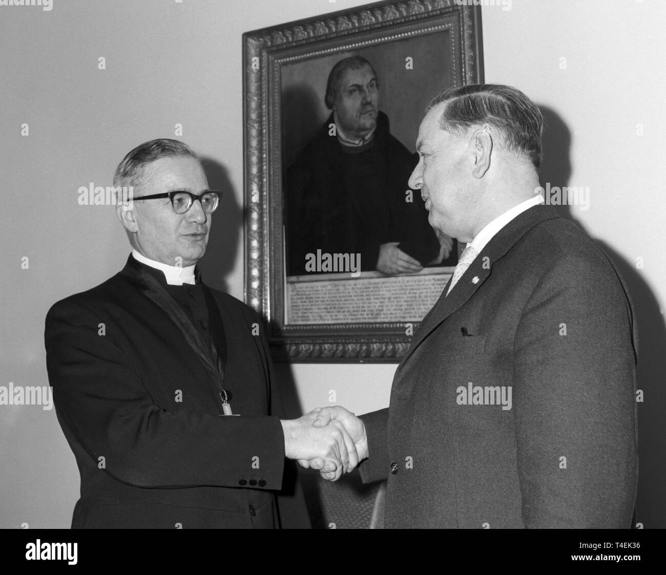 Regional bishop of the Evangelical-Lutheran church in Bavaria Hermann ...