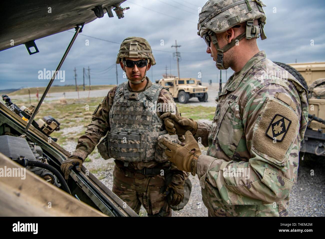 2nd battalion 18th field artillery hi-res stock photography and images ...