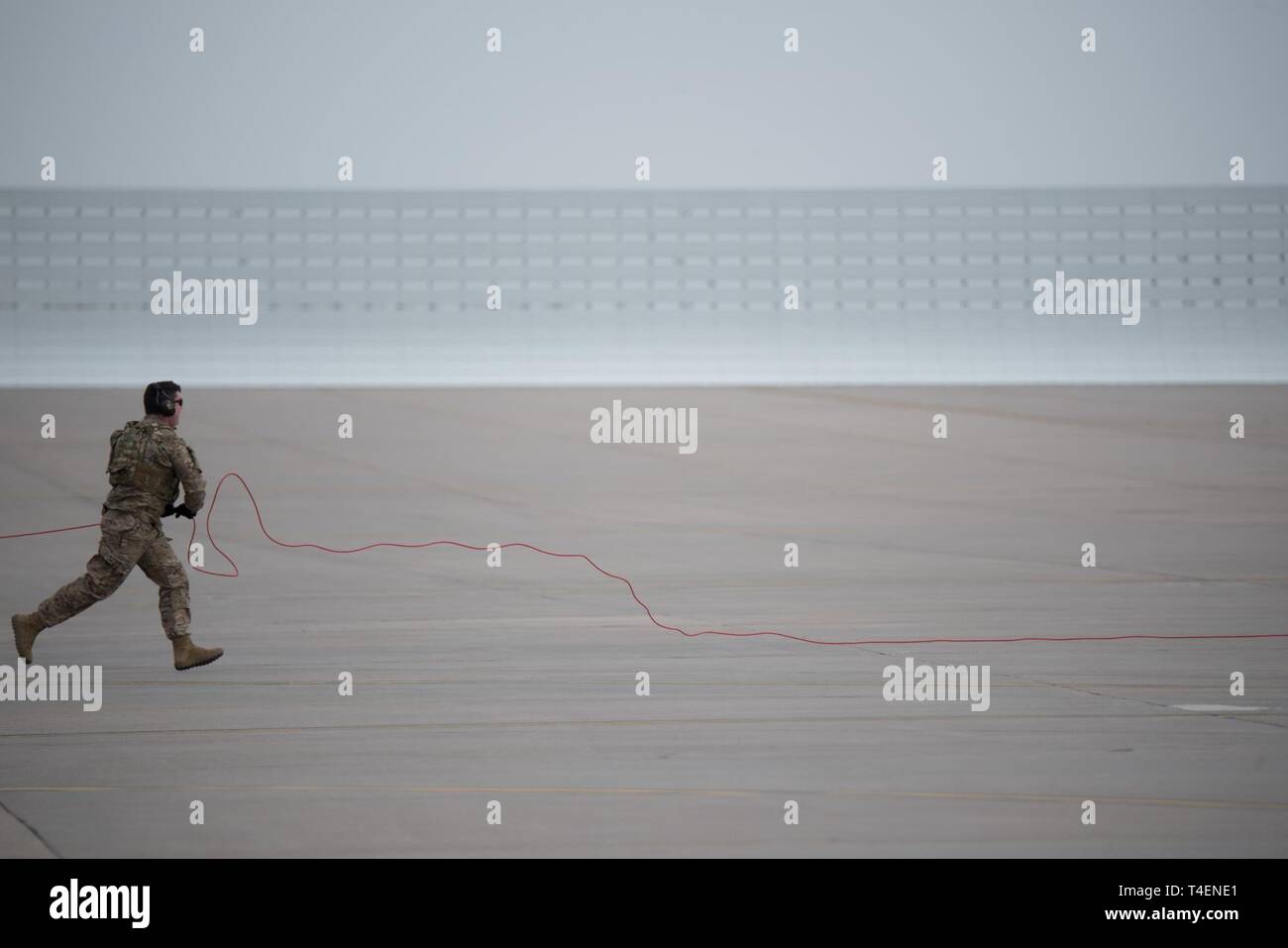 Expanded rope hi-res stock photography and images - Alamy