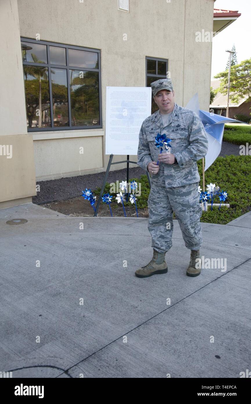JOINT BASE PEARL HARBOR-HICKAM (April 2, 2019) Col. Douglas Pierce ...