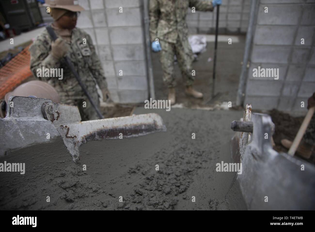 Garbage Can Enclosure High Resolution Stock Photography and Images - Alamy