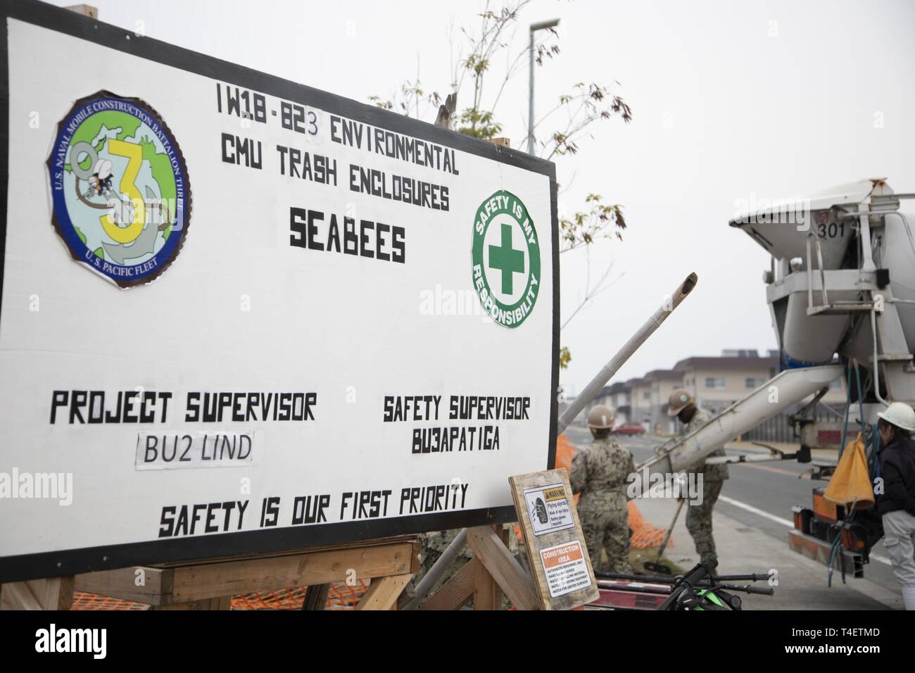 U.S. Navy Seabees with Naval Mobile Construction Battalion 3 ...