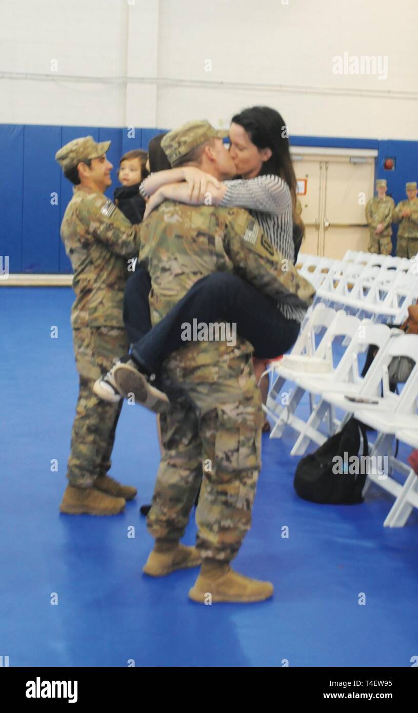 Welcome home kiss hi-res stock photography and images - Alamy