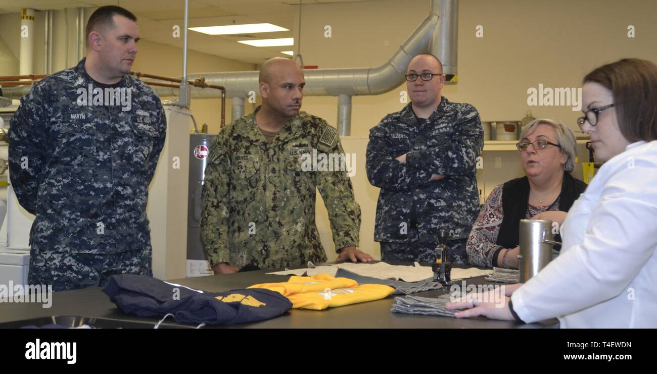 Physical training uniforms hi-res stock photography and images - Alamy
