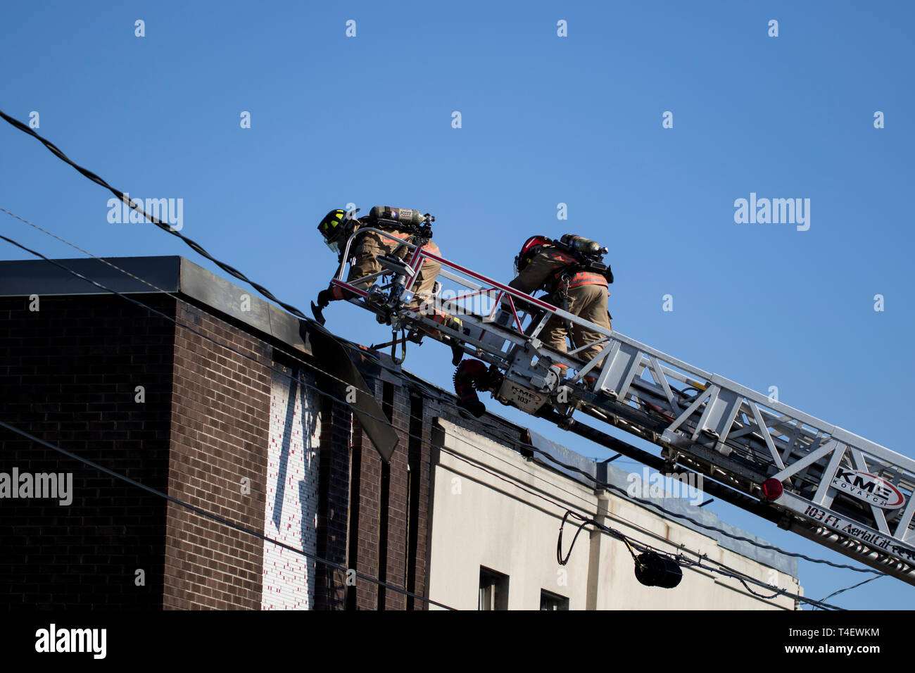 Structural stability hi-res stock photography and images - Alamy