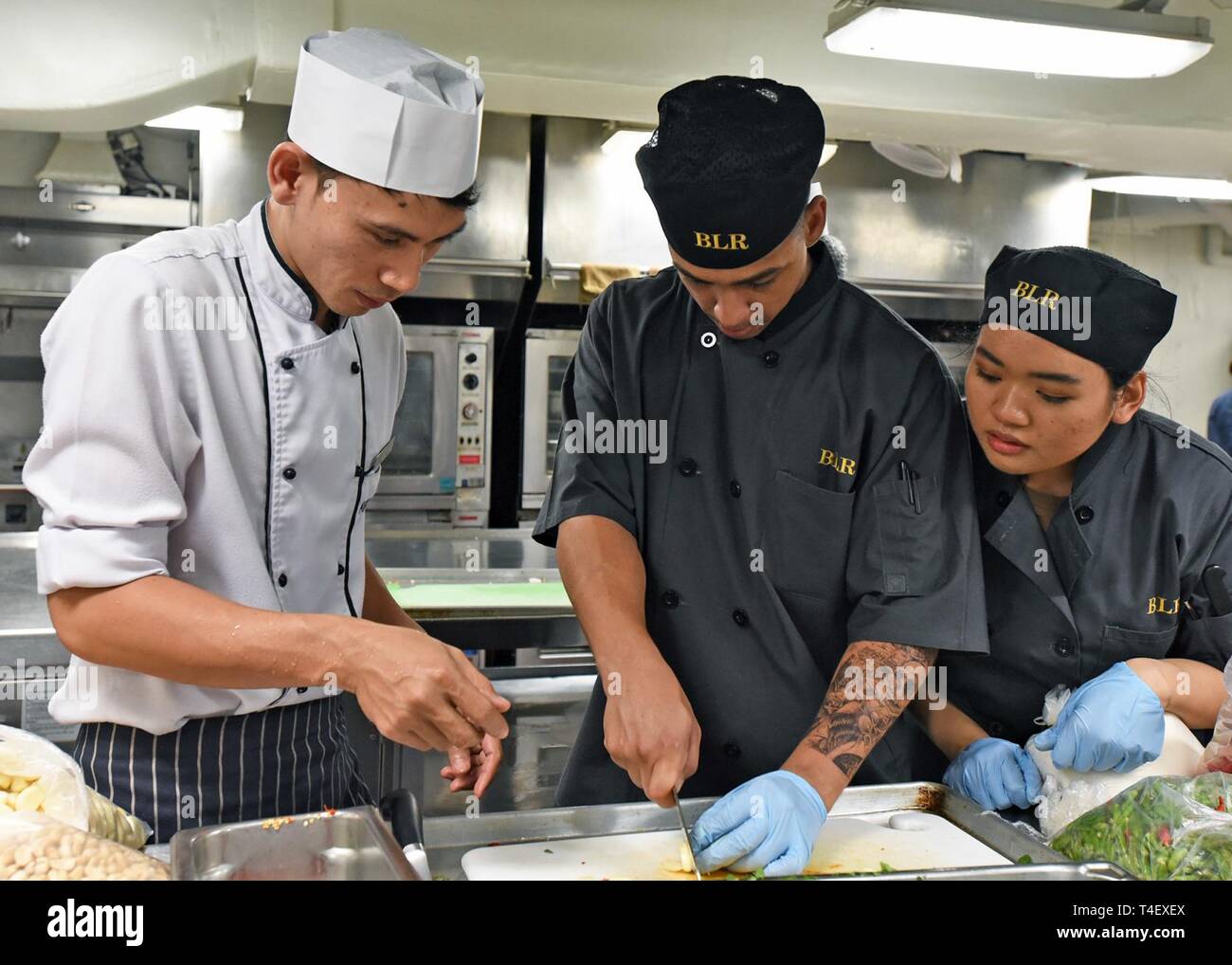 LAEM CHABANG, Thailand (April 6, 2019) - Culinary Specialist Seaman ...