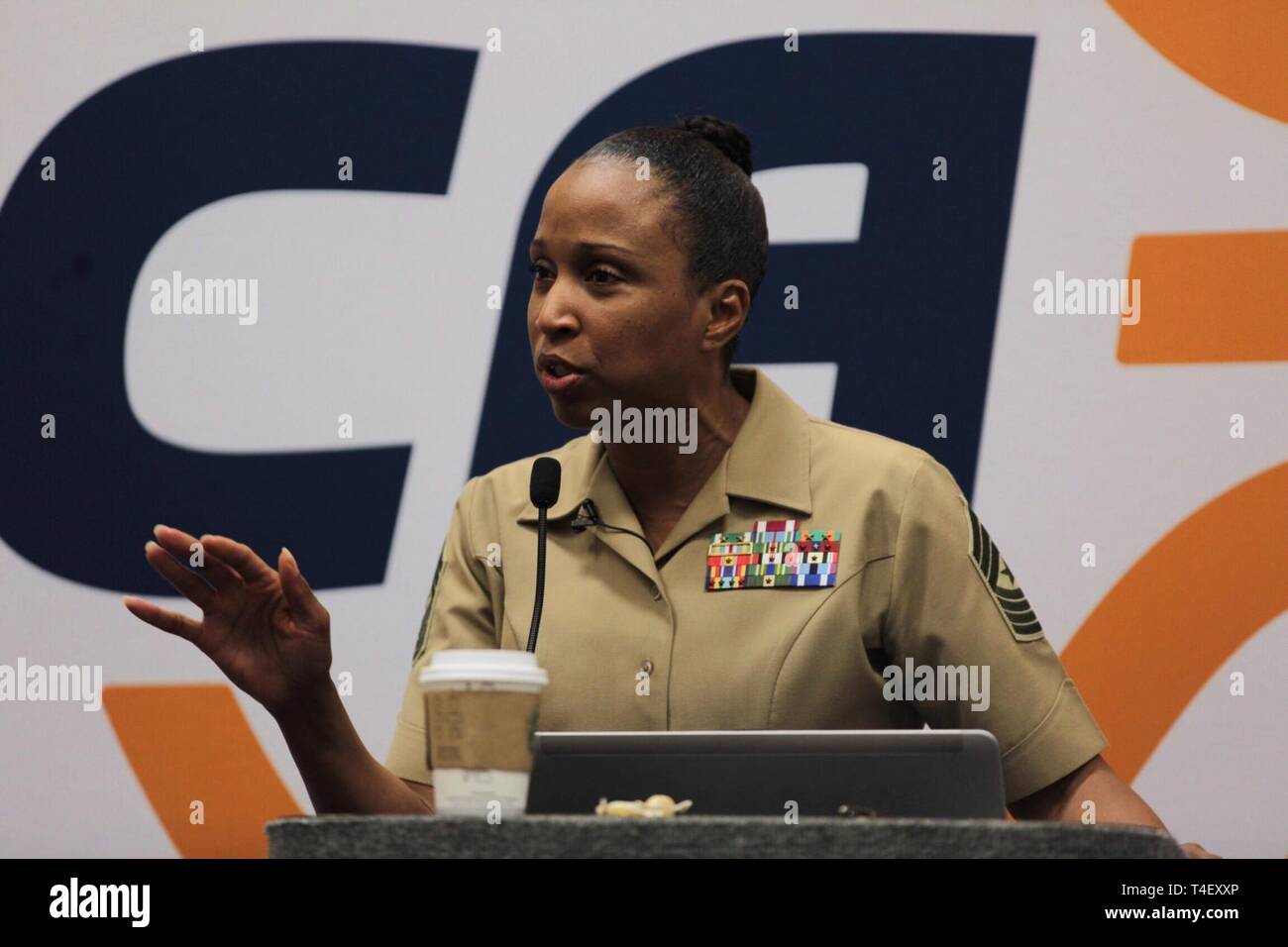 Sgt maj robin fortner hi-res stock photography and images - Alamy