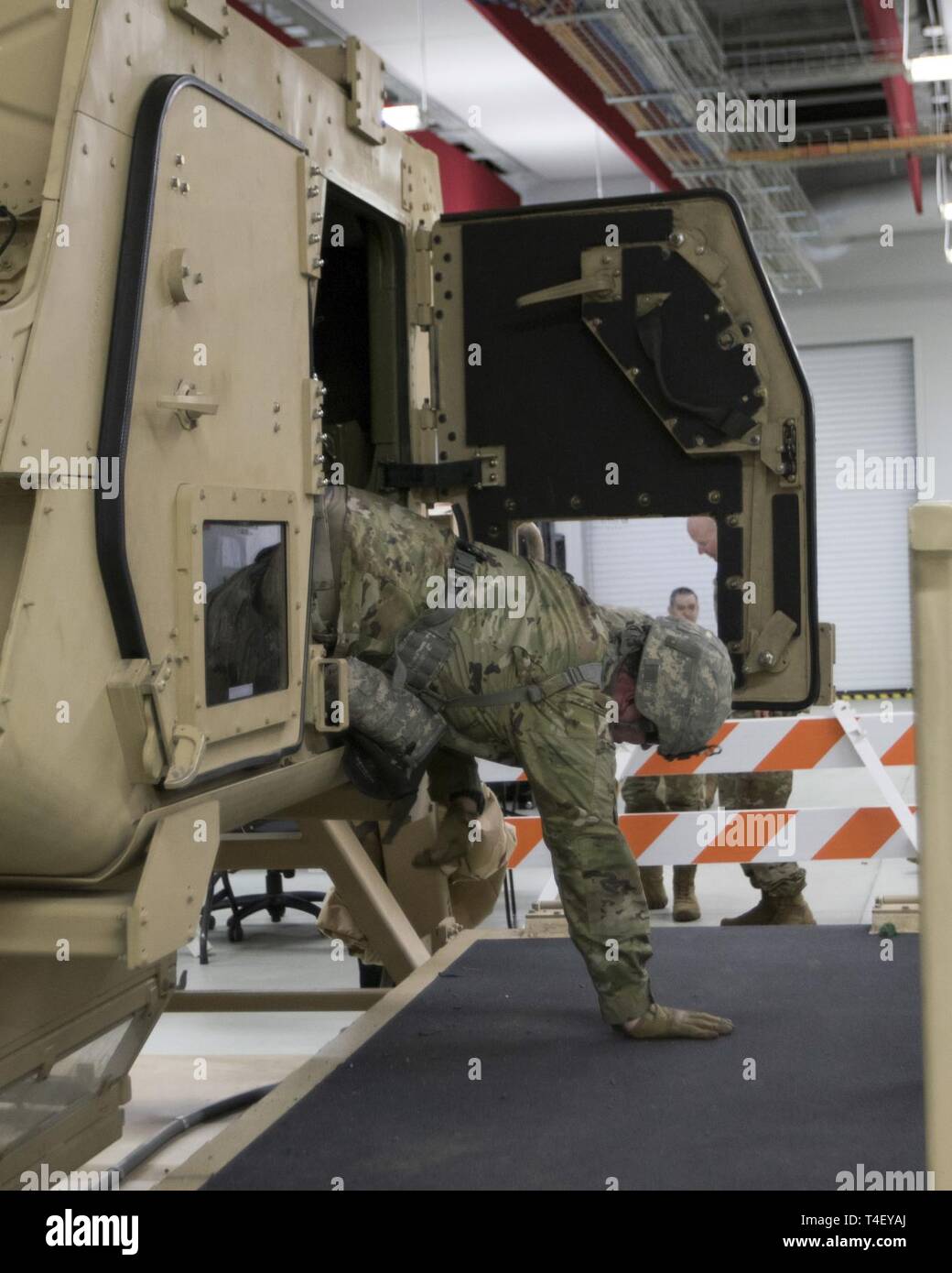 Soldiers assigned to Delta Company, 1st Battalion, 297th Infantry ...
