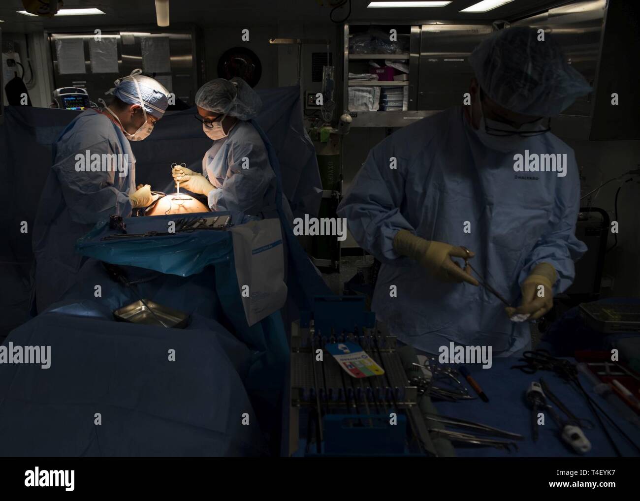 Exploratory ship hi-res stock photography and images - Alamy