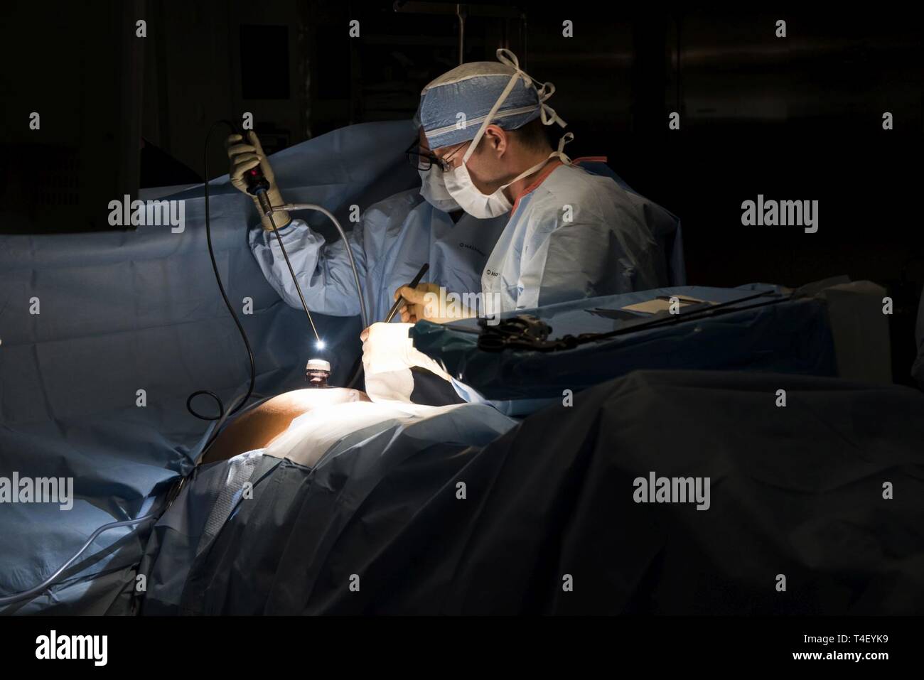 Exploratory surgery hi-res stock photography and images - Alamy