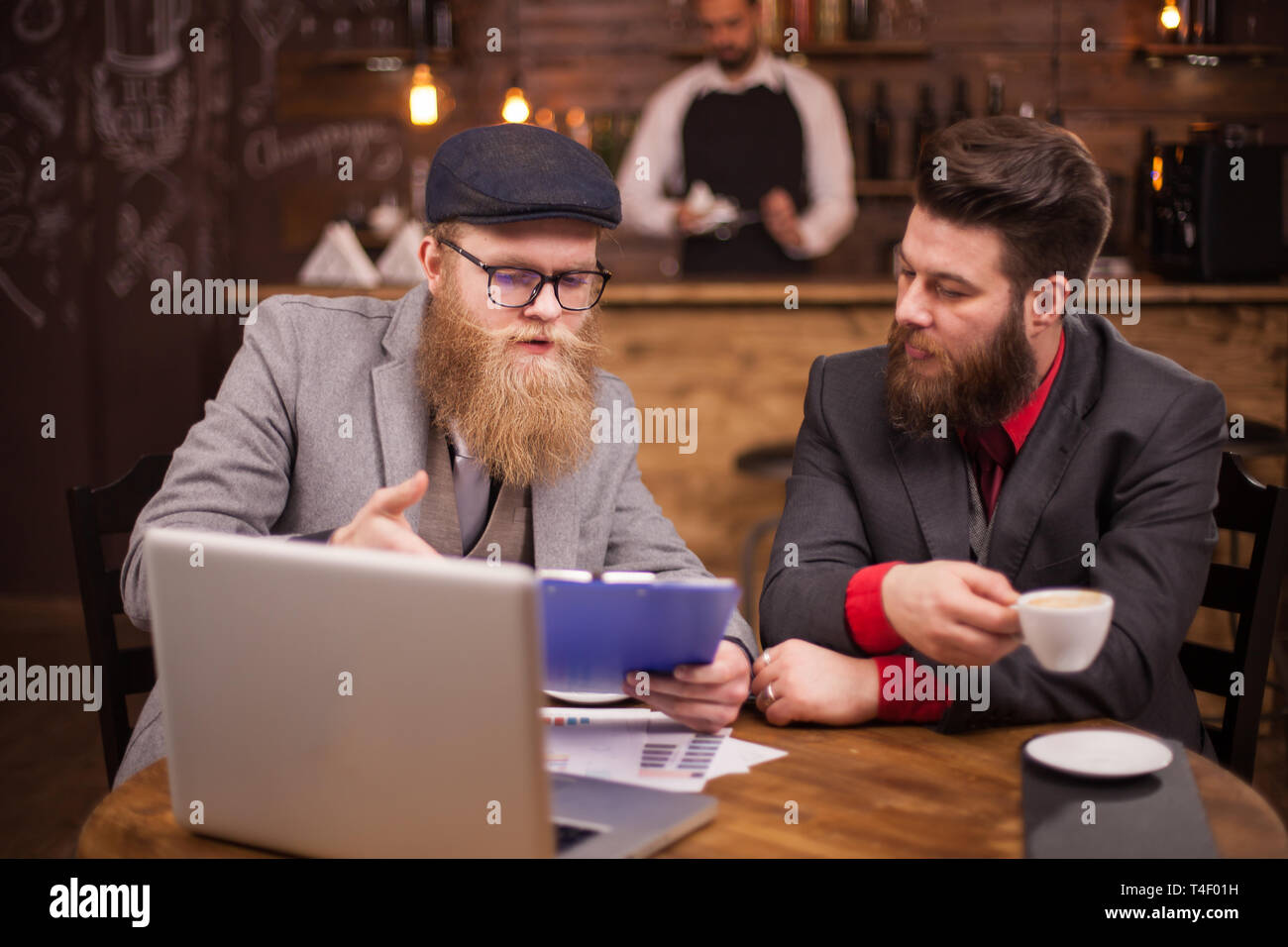 Cofe time hi-res stock photography and images - Alamy