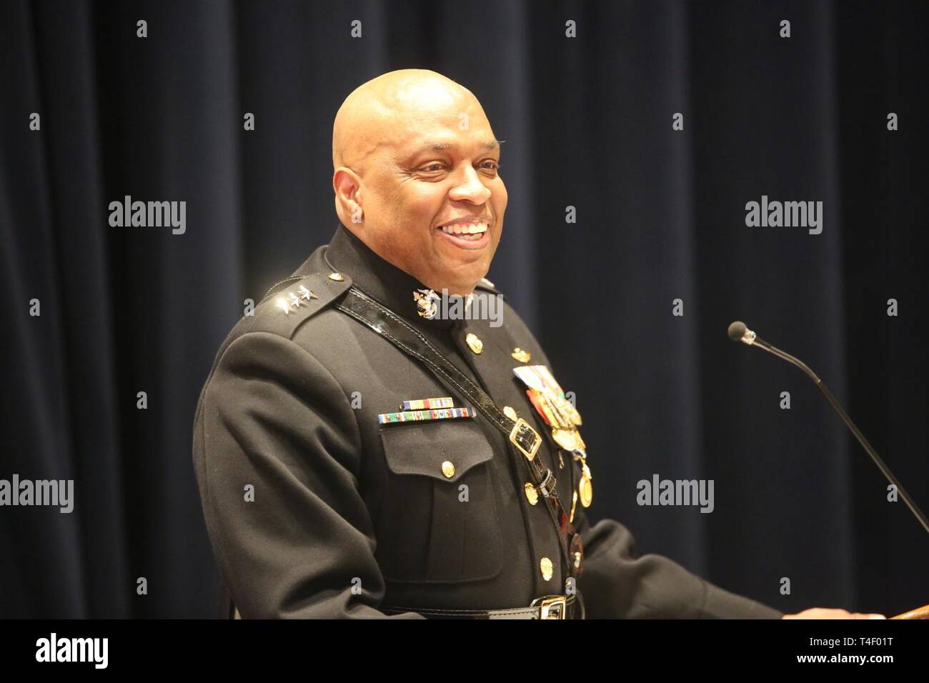 Vincent r stewart hi-res stock photography and images - Alamy