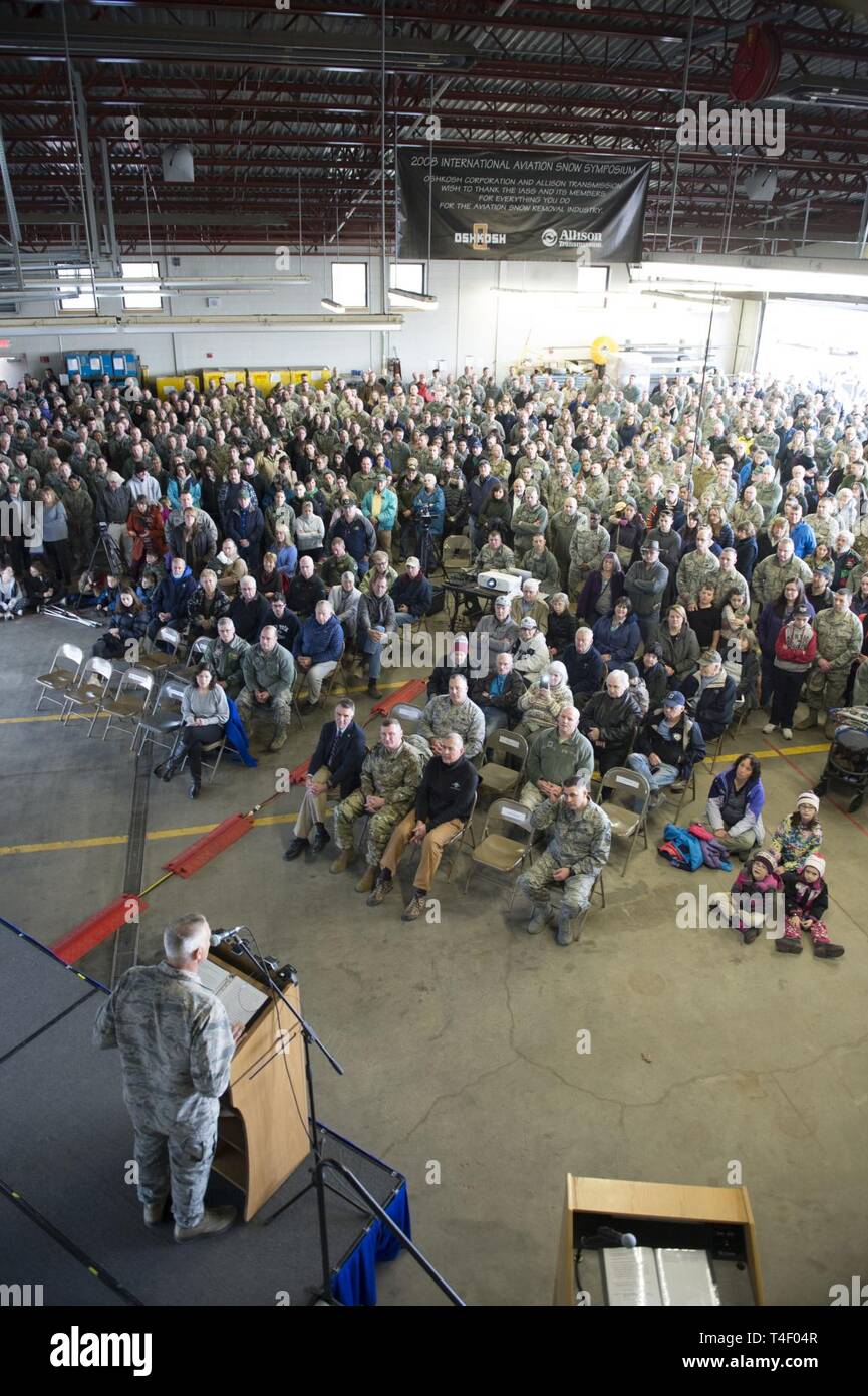 Col. David Smith, commander of the 158th Fighter Wing, speaks to a ...