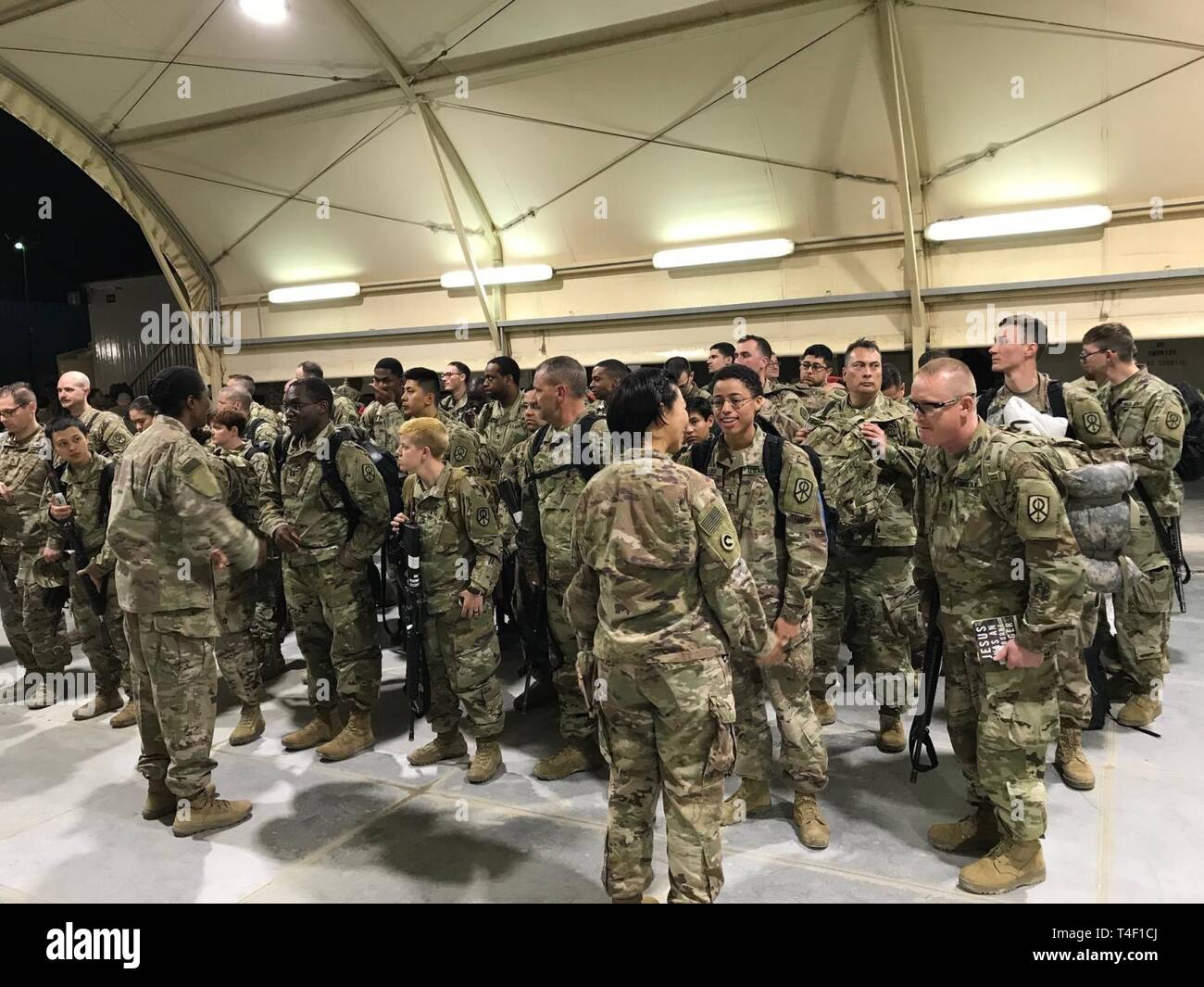 Soldiers of the 450th Transportation Battalion arrives at Theater ...